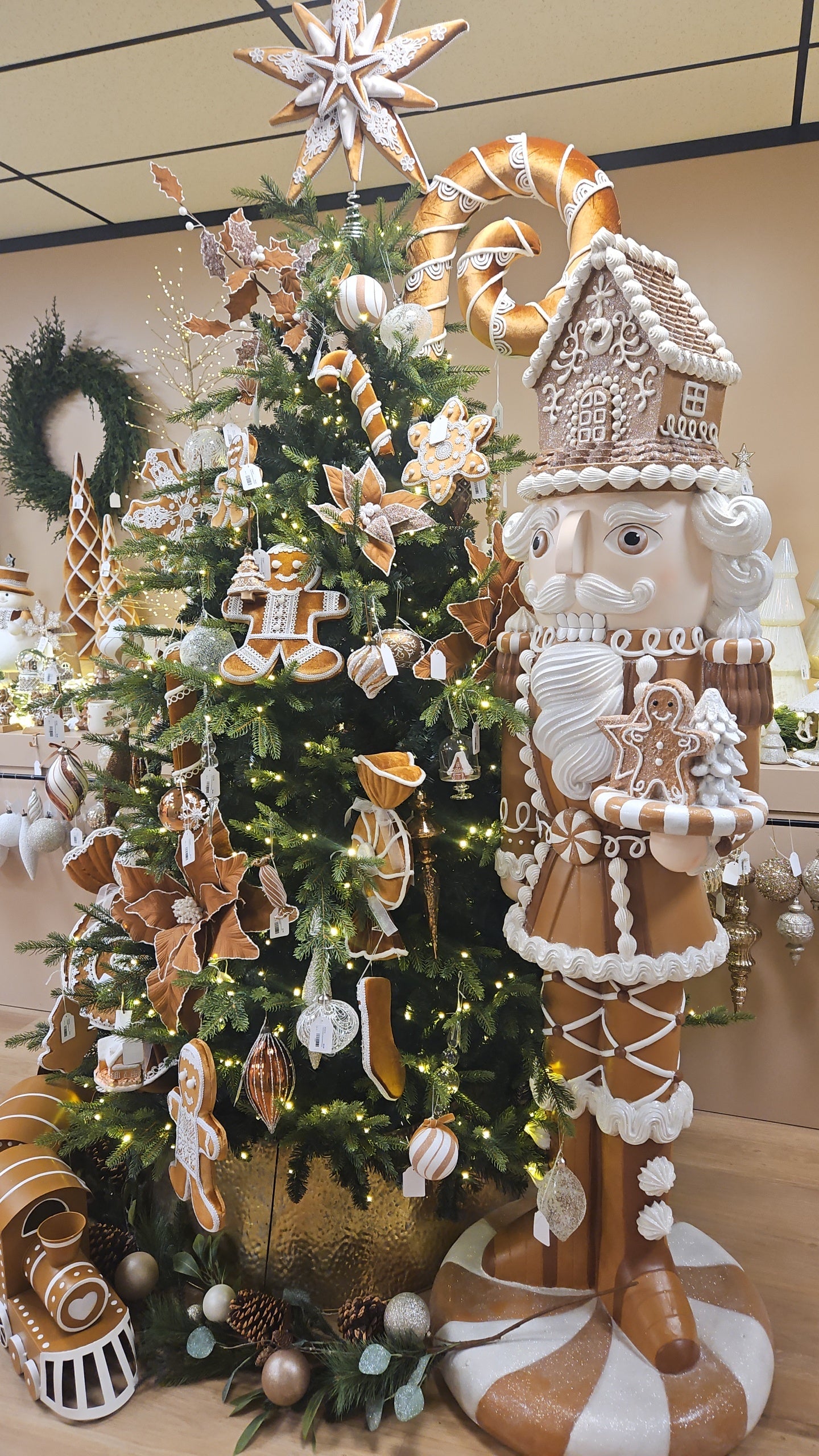 2025 CHRISTMAS PRE ORDER – Santa's Emporium